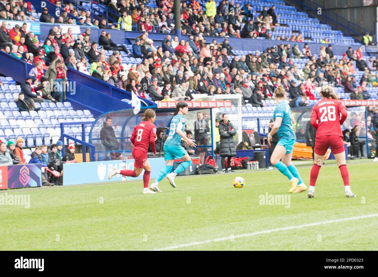 Emma roberts kit hi-res stock photography and images - Alamy