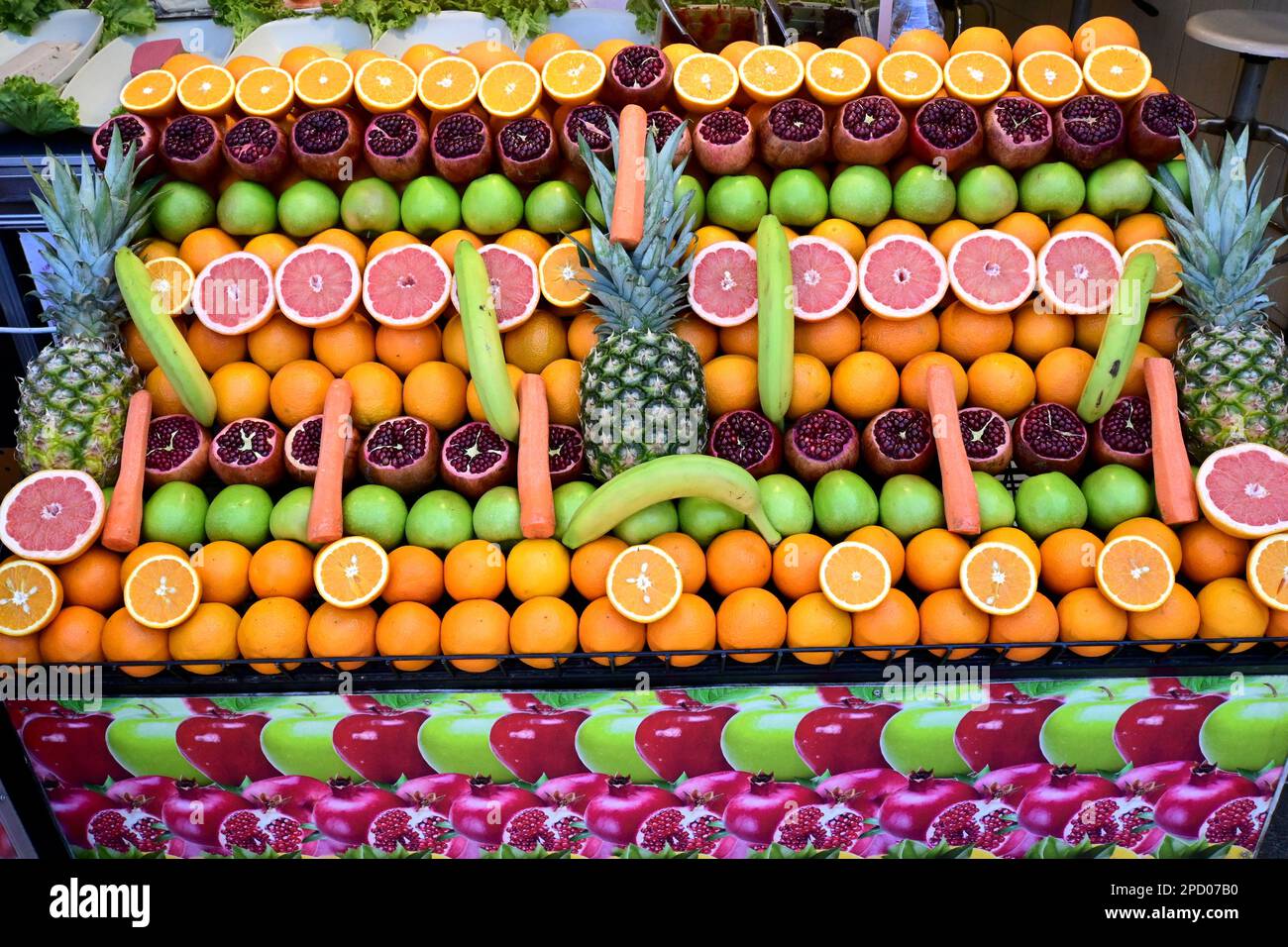Food shops in Istanbul, Turkey Stock Photo - Alamy