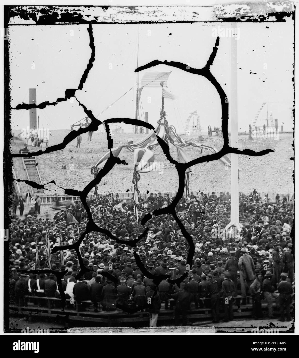 Charleston Harbor, South Carolina. Interior view of Fort Sumter during ...