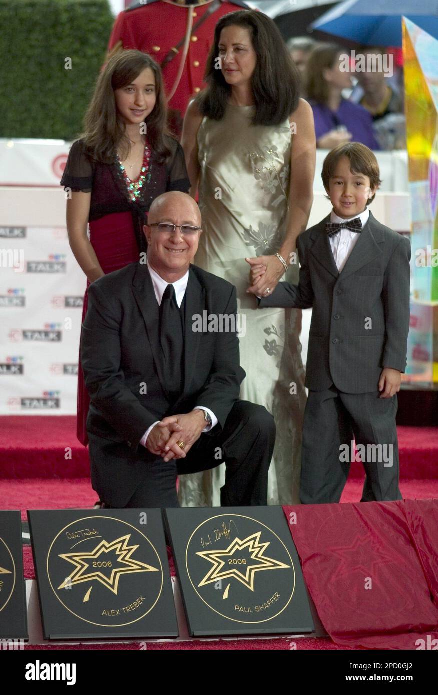 Paul Shaffer poses with his wife Cathy and children Victoria and son ...