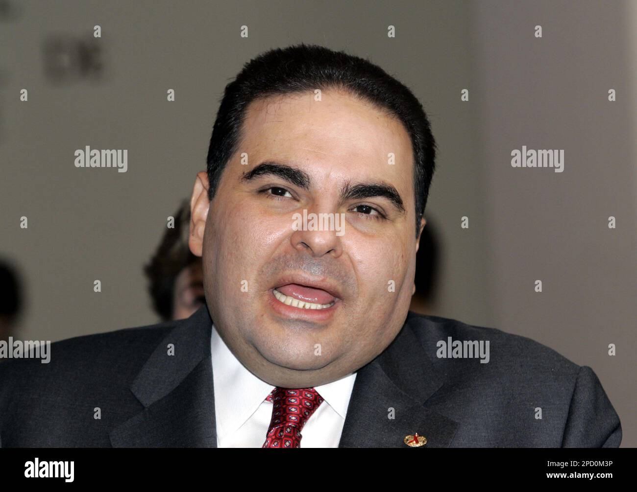 Tony Saca, President of El Salvador speaks to reporters at United ...