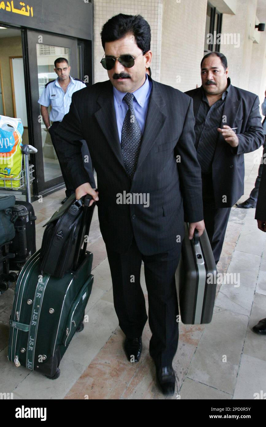 Khalil al-Dulaimi, the head of the defense team in the trial of former ...