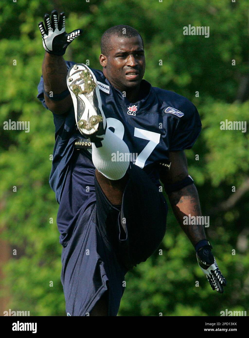 Toronto Argonauts Ricky Williams stretches during his first practice ...