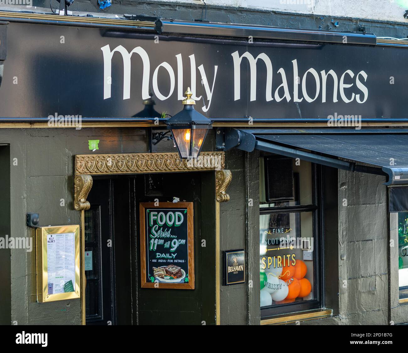Molly Malones pub in the centre of the city of Stirling in Scotland ...