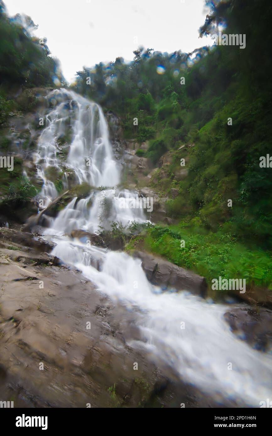 Waterfall flows from cliff in hi-res stock photography and images - Alamy
