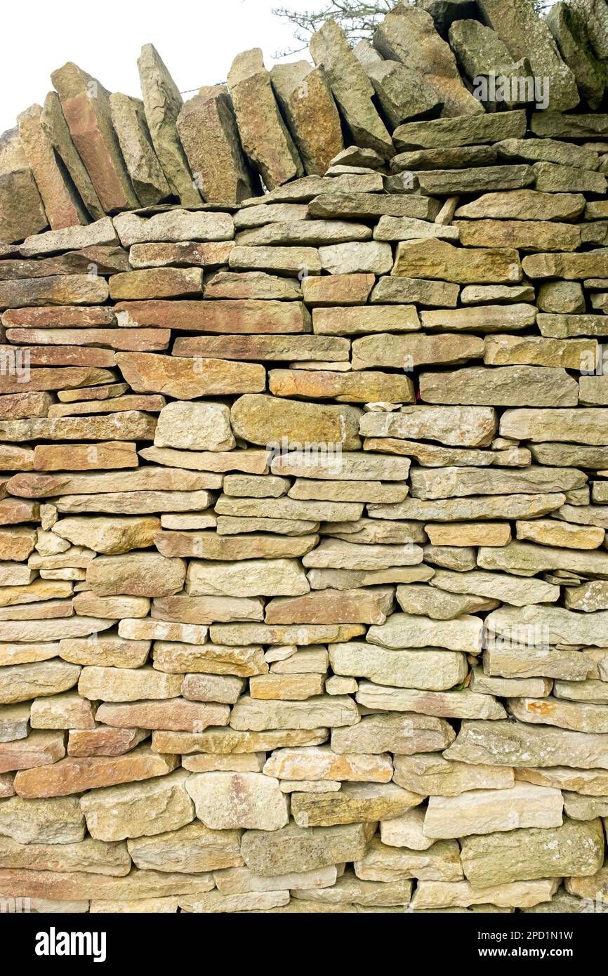 Cotswold stone wall texture hi-res stock photography and images - Alamy