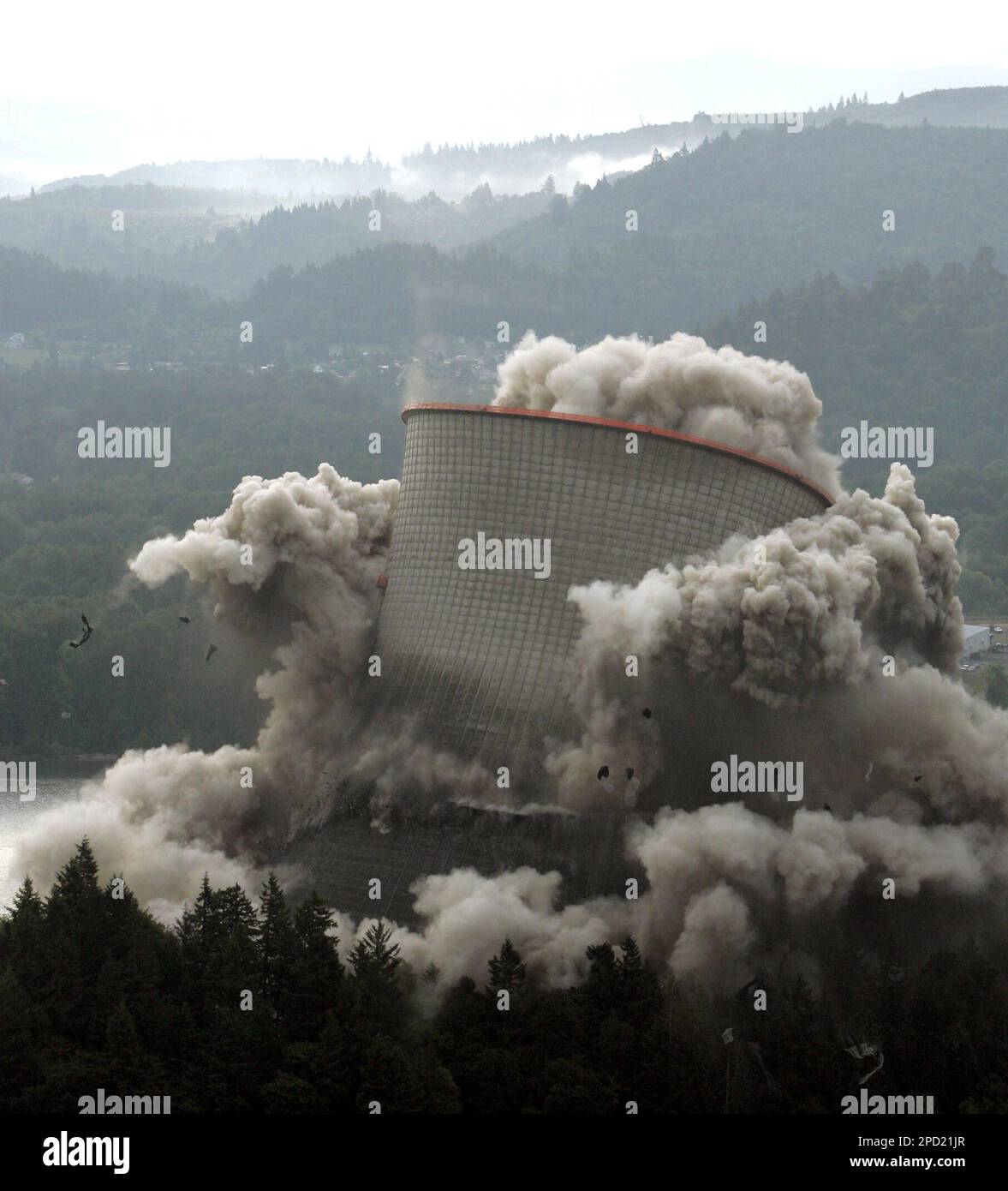 The cooling tower from the decommissioned Trojan nuclear power plant ...