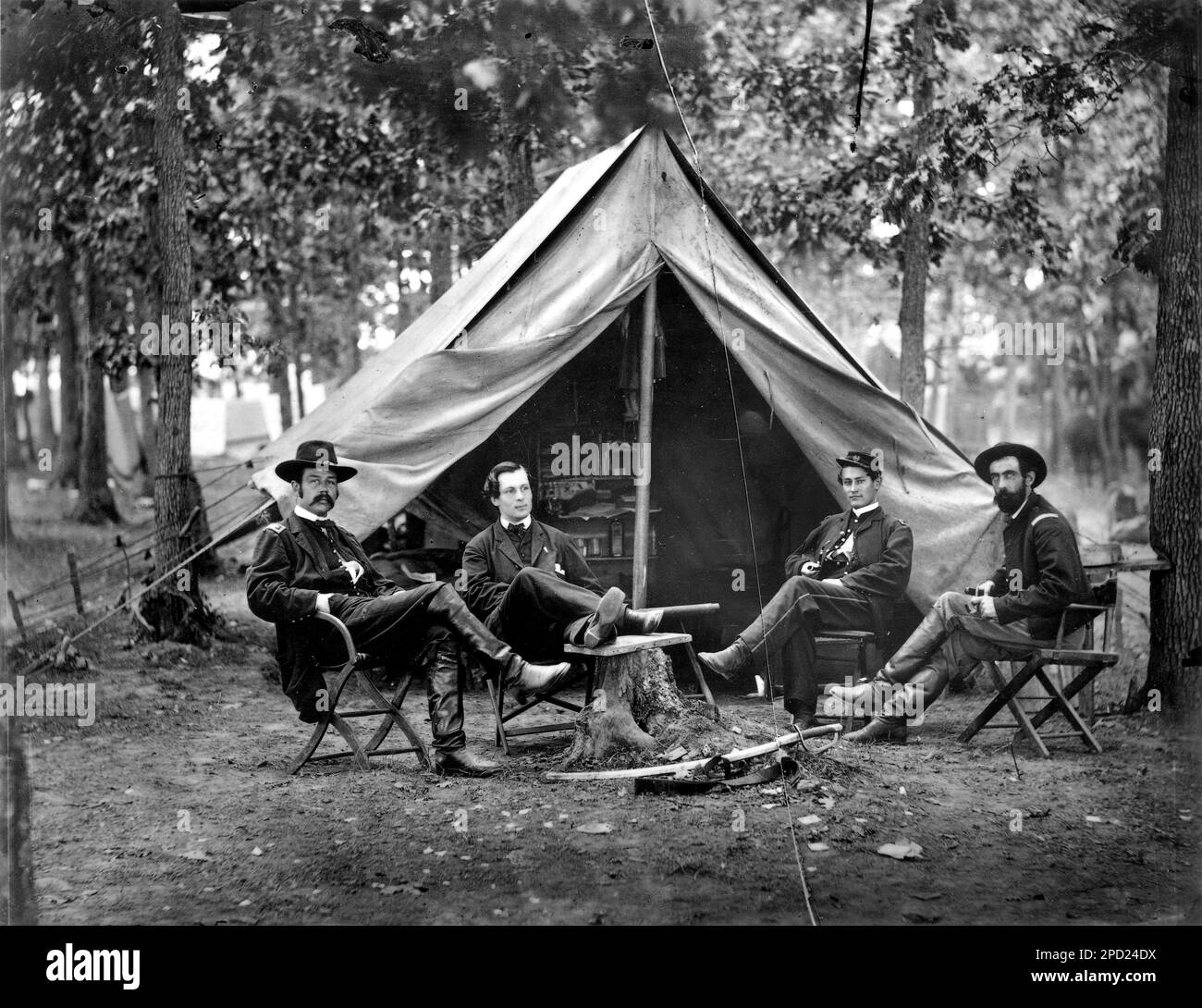 ** ADVANCE FOR SUNDAY MAY 21 AND THEREAFTER ** This photograph from the ...