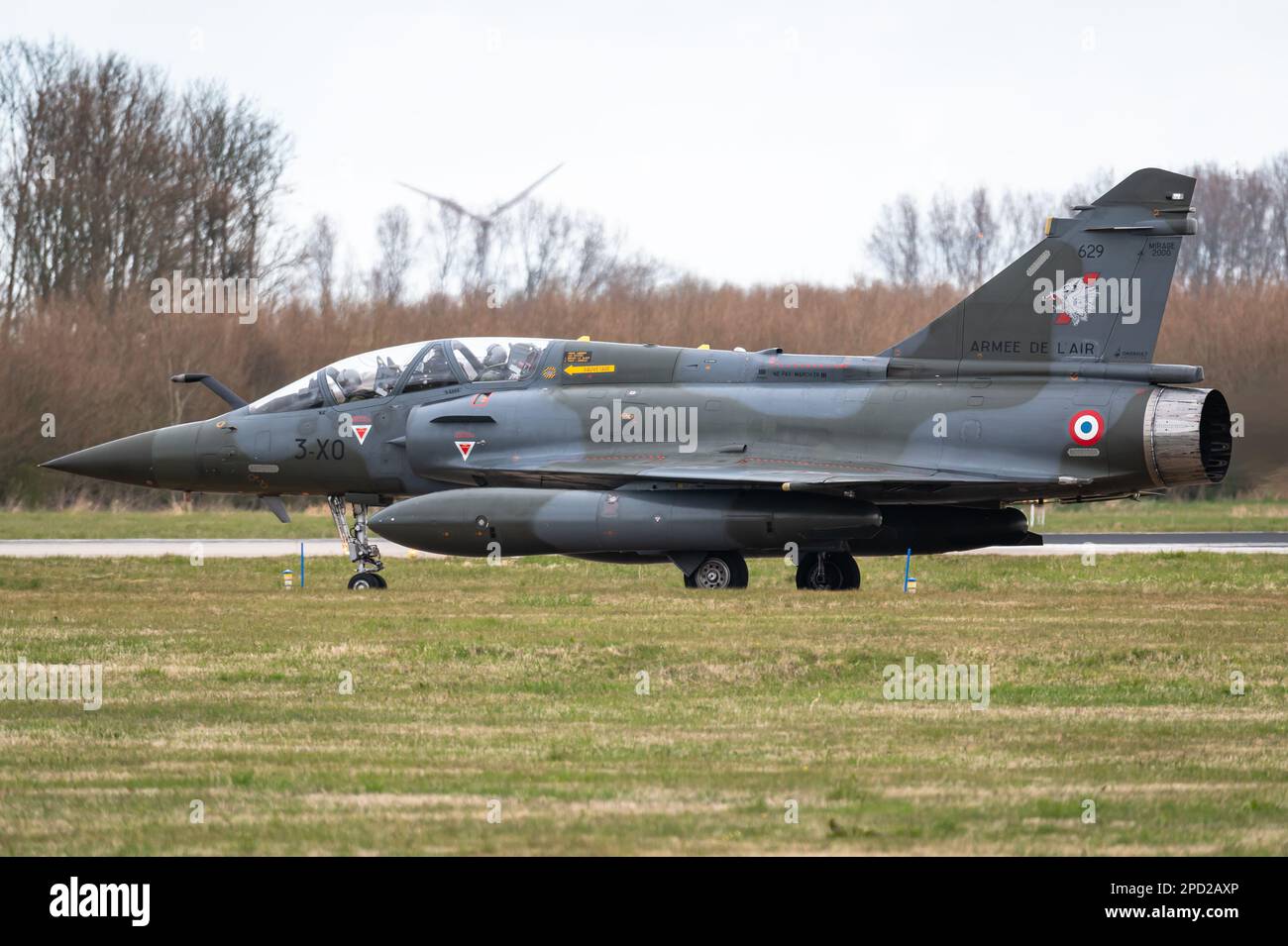 Dassault mirage hi-res stock photography and images - Alamy