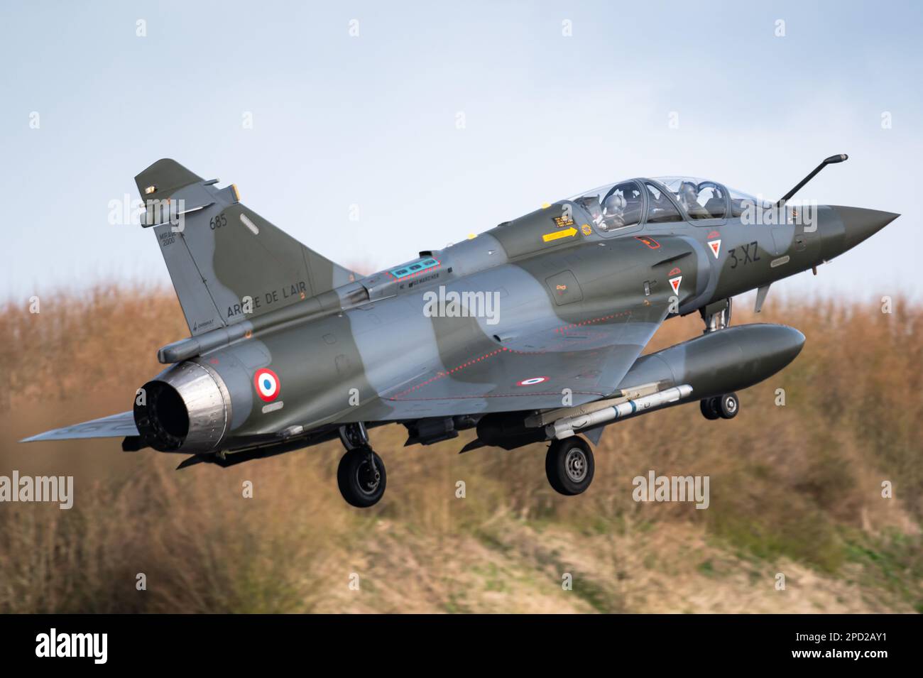 Dassault mirage hi-res stock photography and images - Alamy