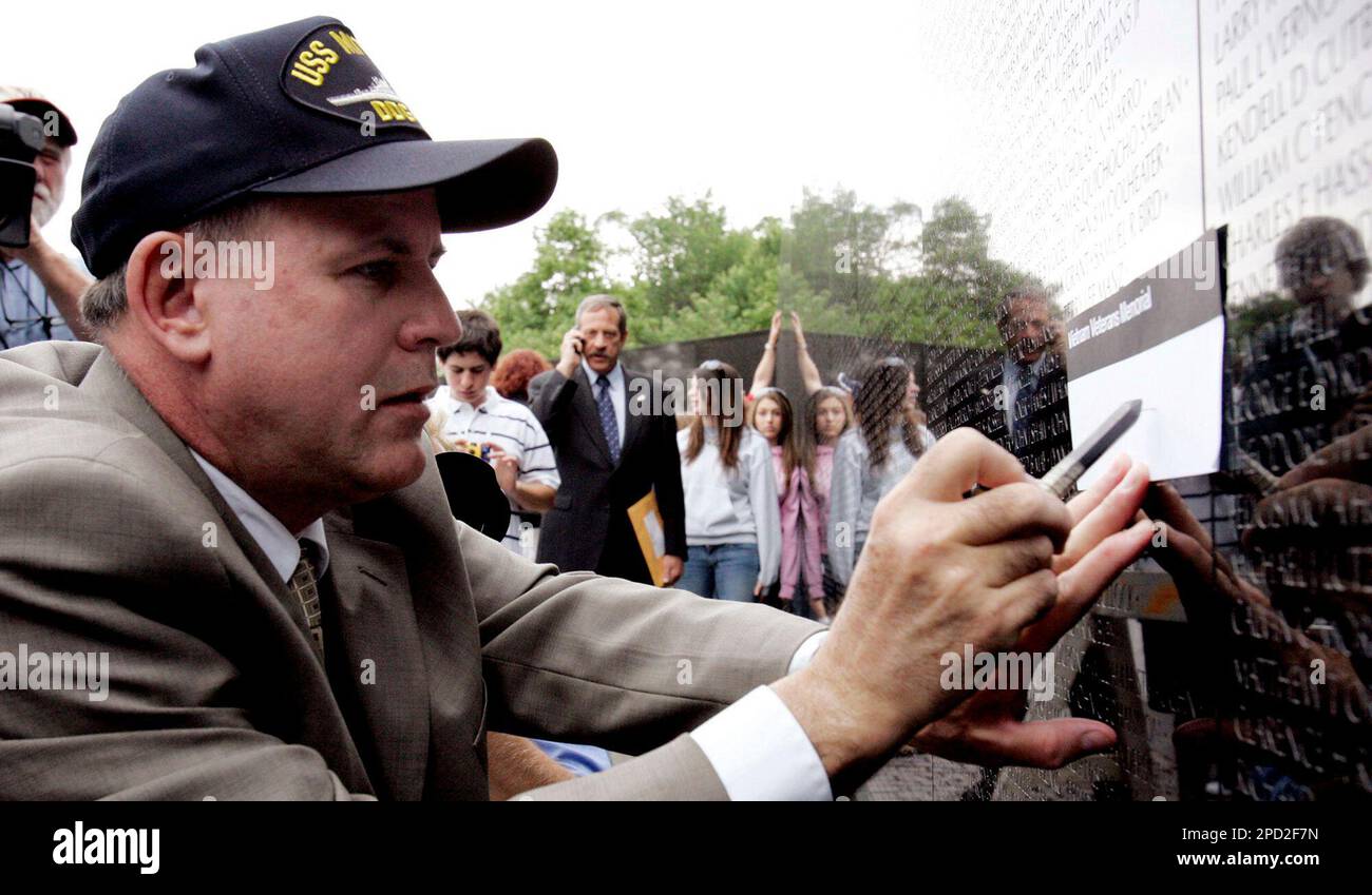 Mark Rumley, whose brother, U.S. Marine Capt. Robert P. Rumley Jr.'s ...