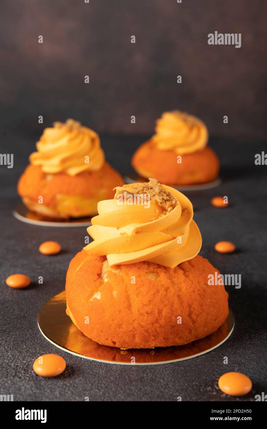 French cakes Chou of thin crispy choux pastry with a sweet shortcrust ...