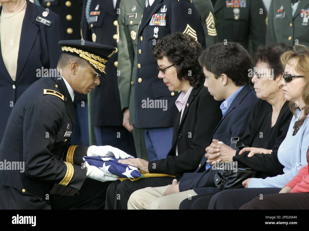 Nanette Saenz, widow of Army Sgt. 1st Class Carlos Noe Saenz of Las ...