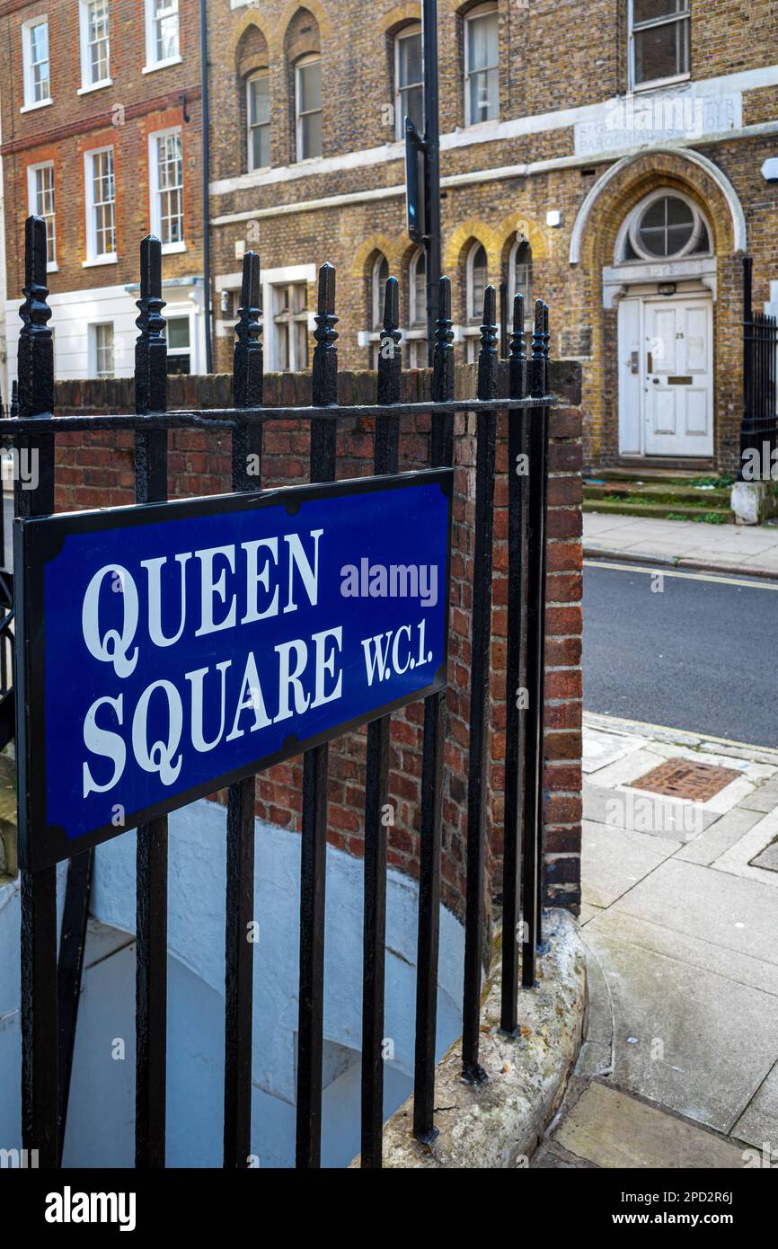 Queens square bloomsbury hi-res stock photography and images - Alamy