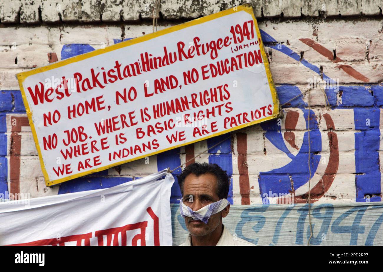 Hindu refugees from Pakistan who settled down in the disputed northern ...
