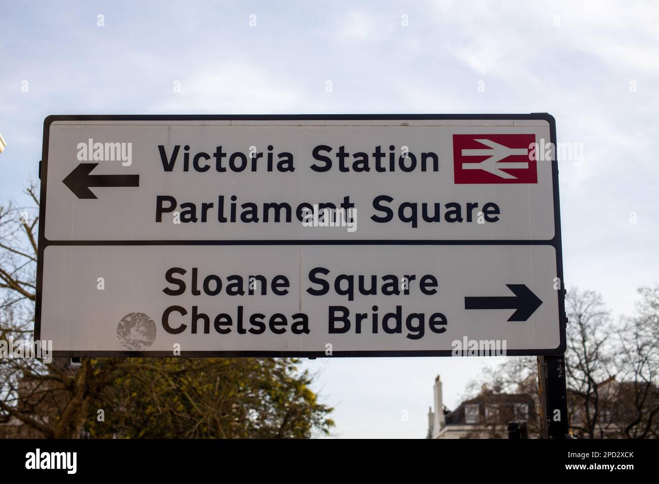 Road sign in Central London Stock Photo - Alamy