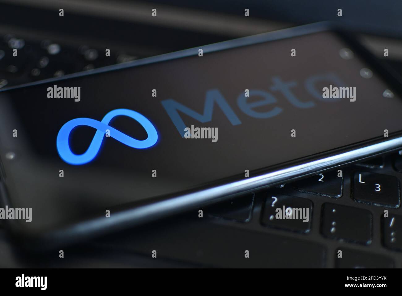 Mark zuckerberg facebook employees hi-res stock photography and images ...