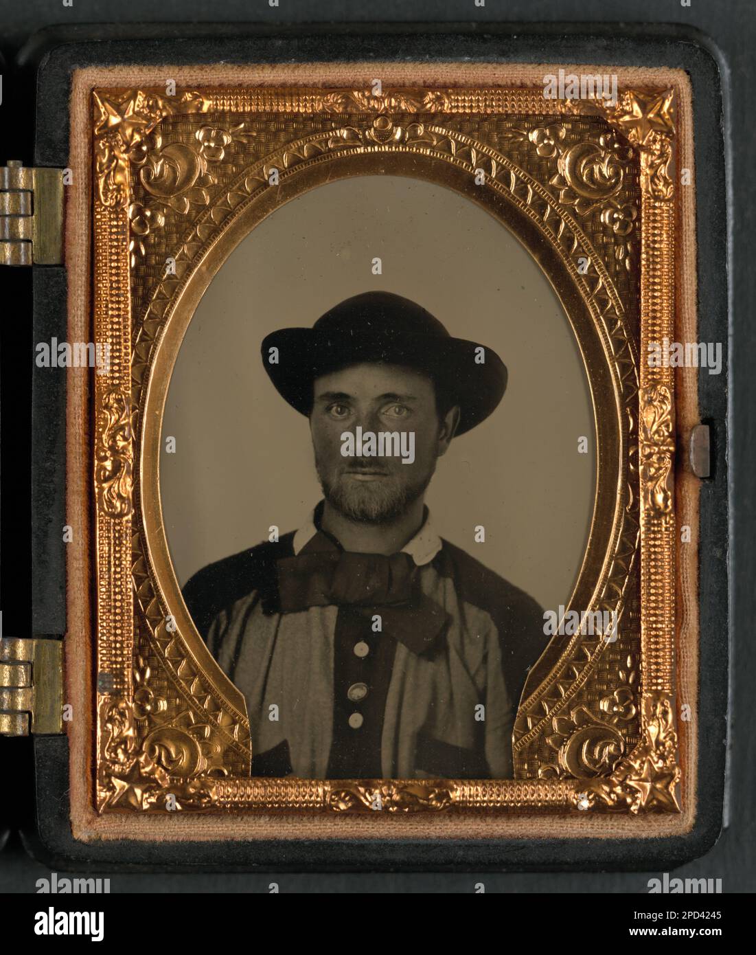 Unidentified soldier in Western Confederate battleshirt. Liljenquist ...