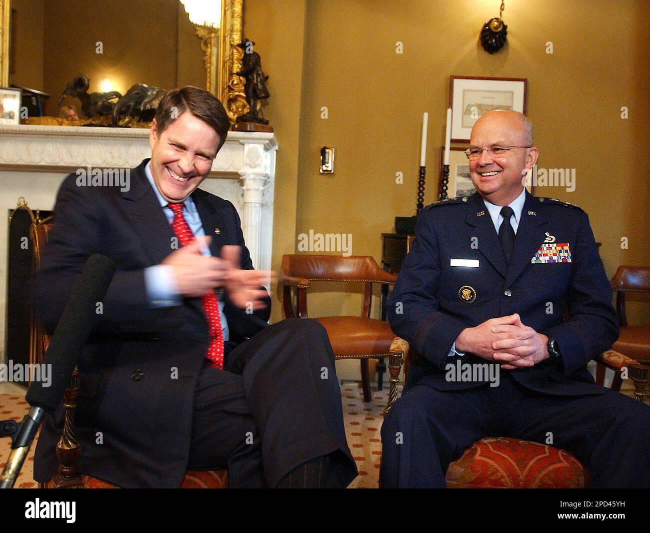 CIA Director-nominee Gen. Michael Hayden, right, and Senate Majority ...