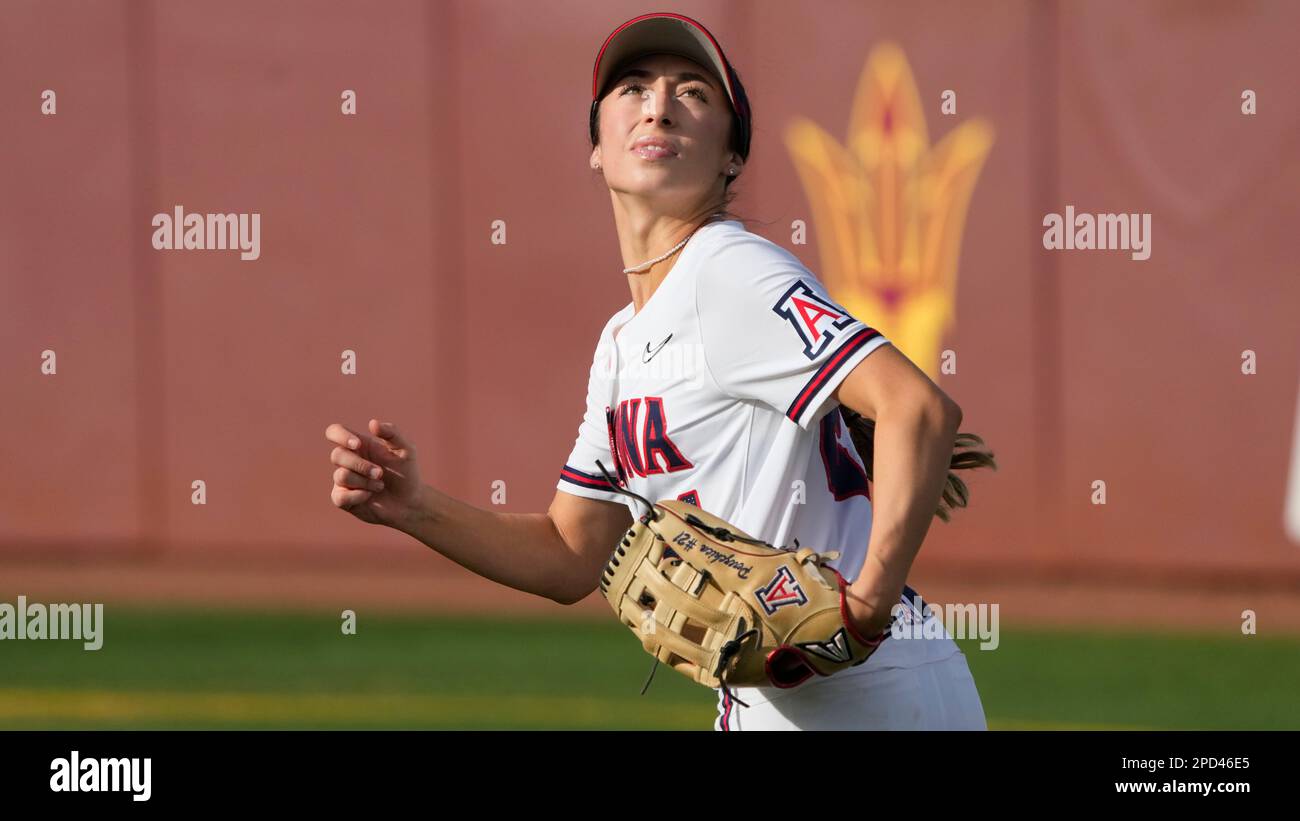 Arizona outfielder Jasmine Perezchica (21) during an NCAA softball game against Arizona State on ...