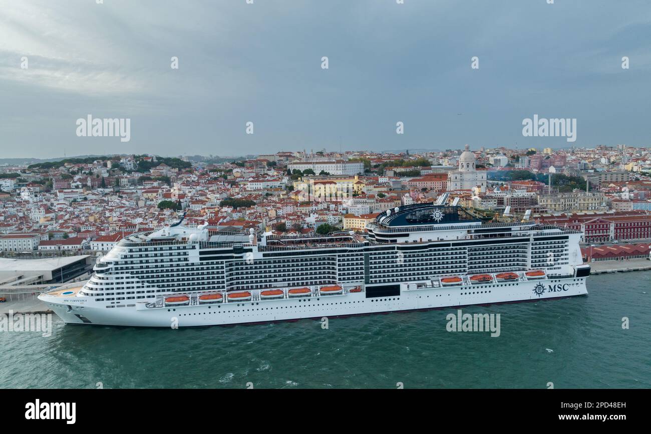 Lisbon portugal large cruise hi-res stock photography and images - Alamy
