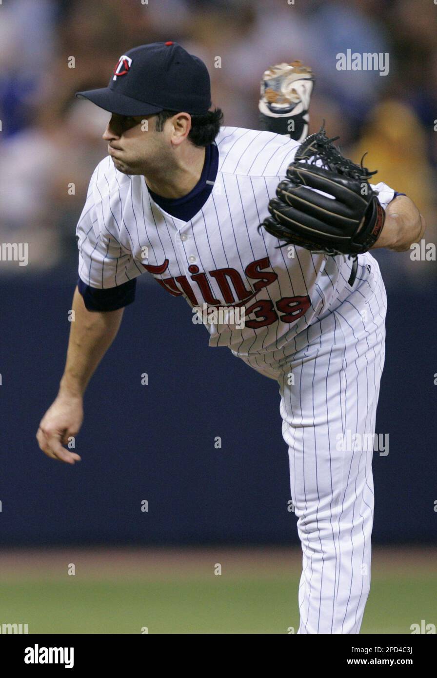 Minnesota Twins pitcher Juan Rincon, of Venezuela, throws during the ...