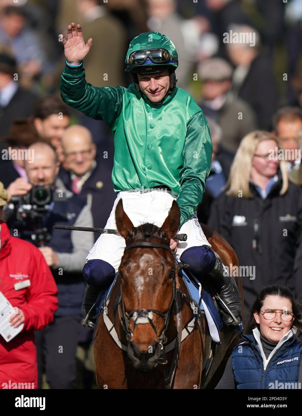 El Fabiolo and jockey Paul Townend make their way back in after winning ...