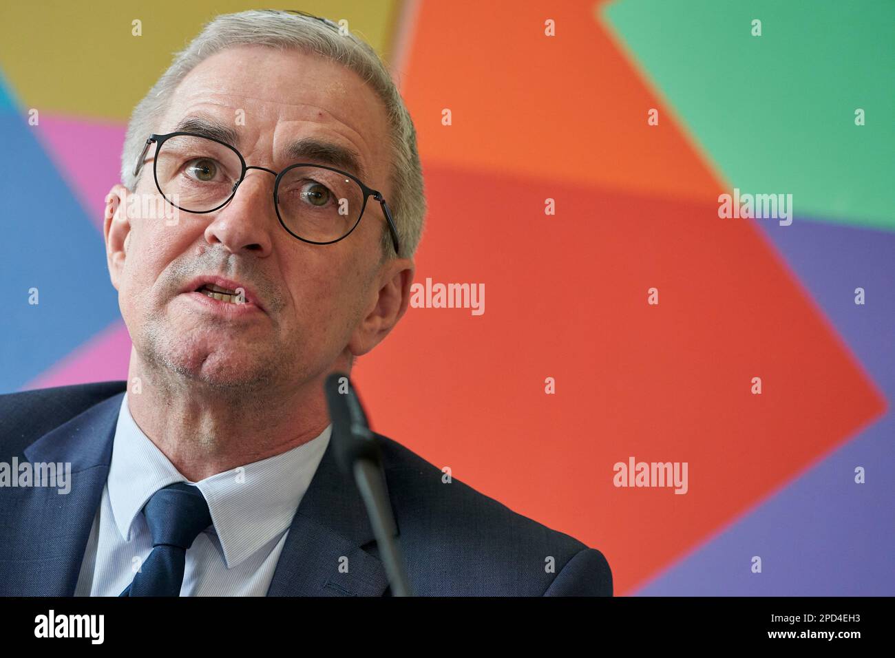 Sus law hi-res stock photography and images - Alamy