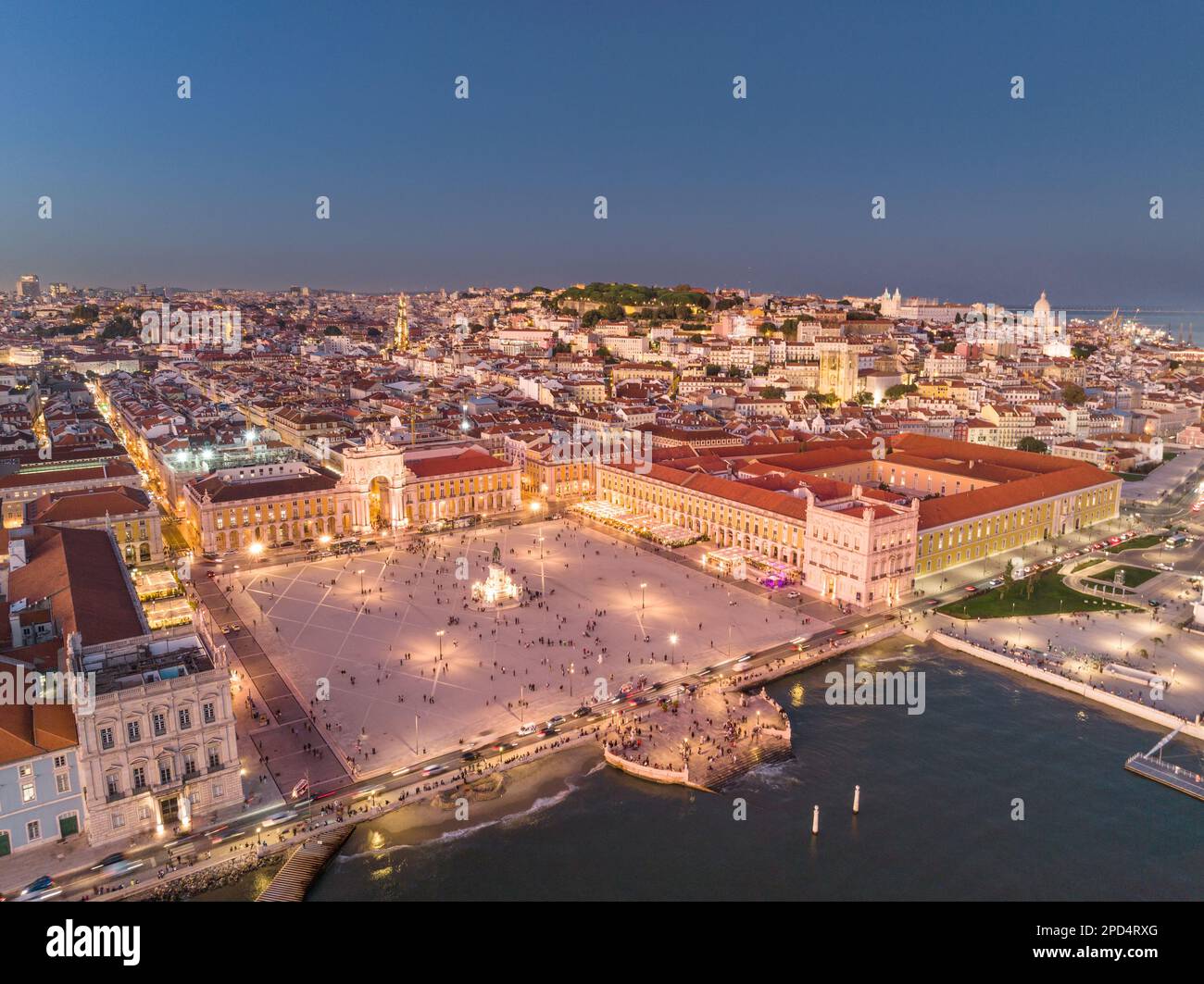 Horse yard dawn hi-res stock photography and images - Alamy