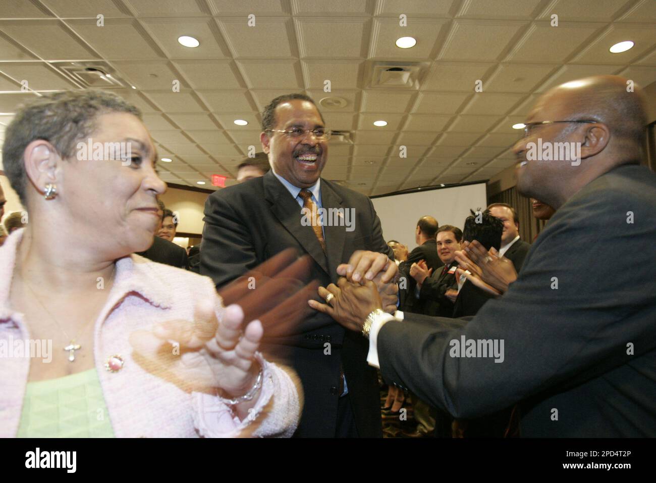 Kenneth Blackwell, Republican primary candidate for governor, center ...
