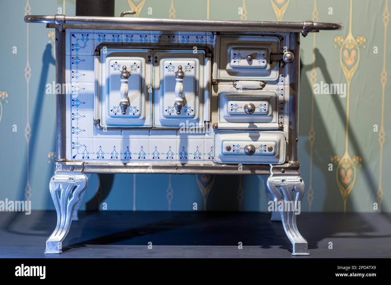Wismar, Germany. 14th Mar, 2023. A coal cooking stove with enameled ...