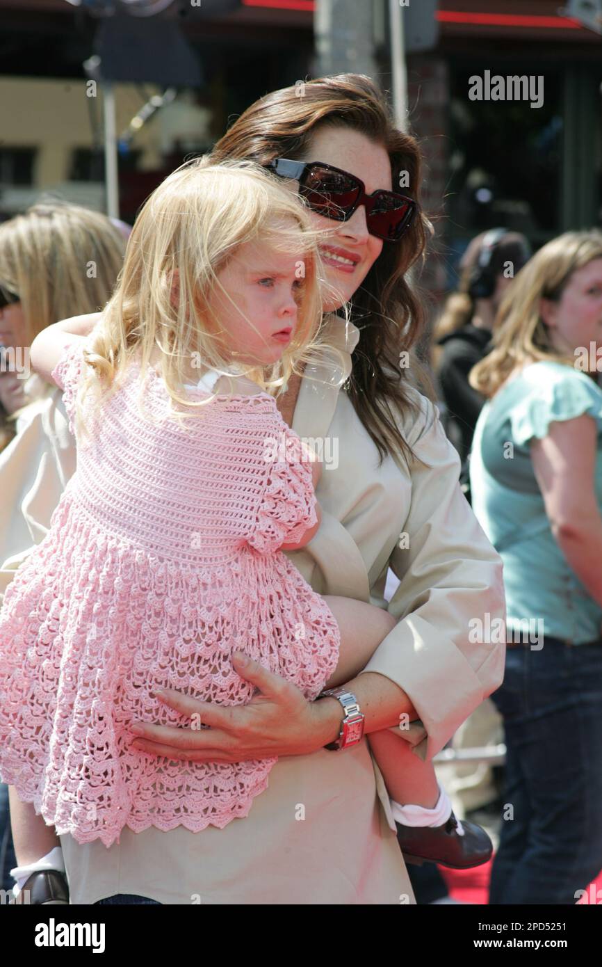 Brooke Shields with daughter Rowen arrives to the premiere of "Over the ...