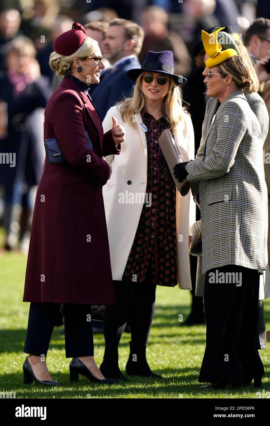 Zara tindall left on hi-res stock photography and images - Alamy
