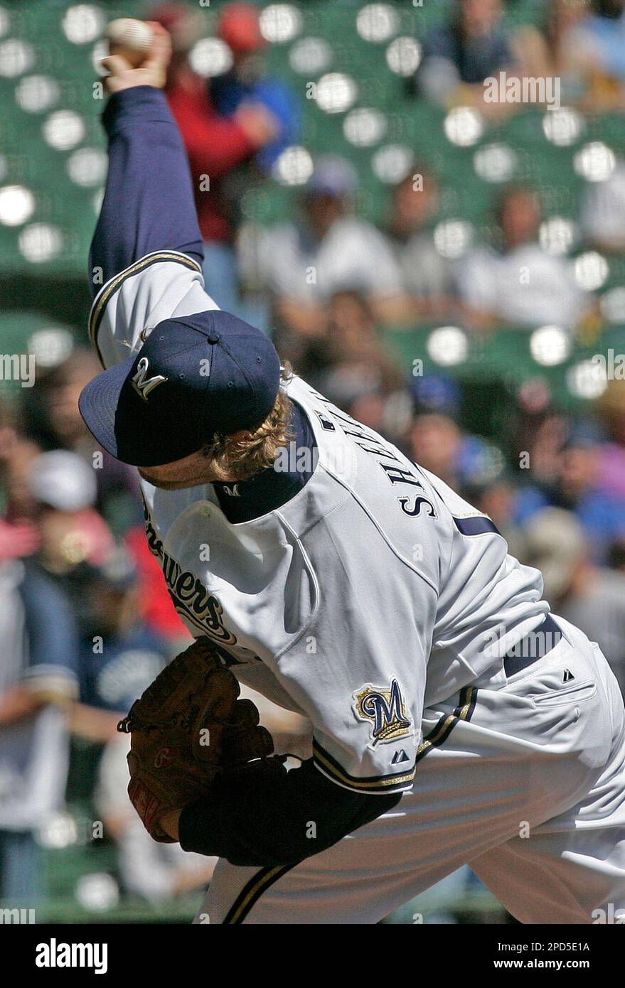Milwaukee Brewers starter Ben Sheets throws a pitch during the first ...