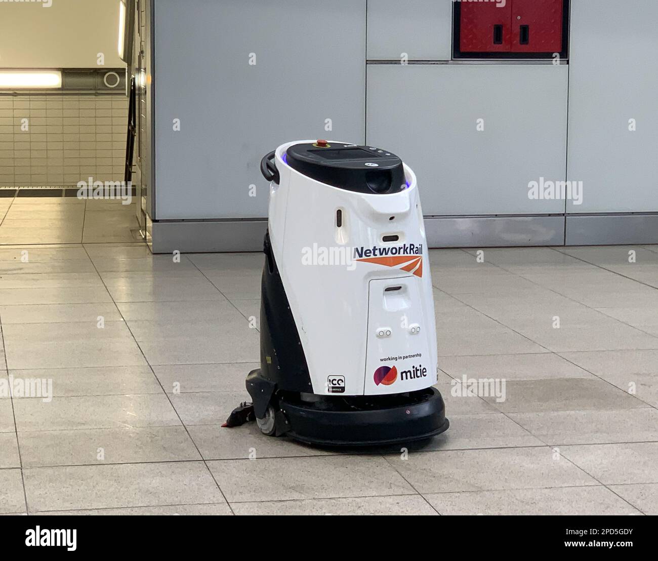 Mitie hi-res stock photography and images - Alamy