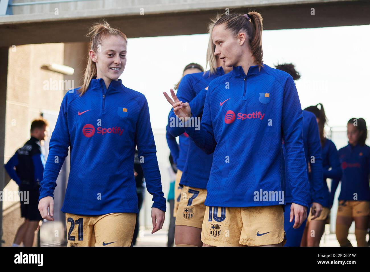 Caroline Graham Hansen of FC Barcelona and Keira Walsh of FC Barcelona ...