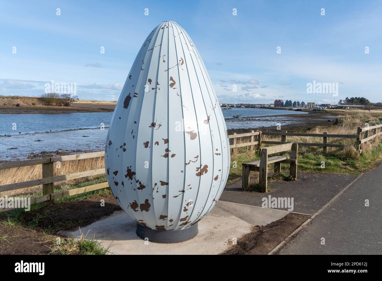 Dokie Egg by Alec Finlay, part of the Bord Waalk sculpture trail around ...