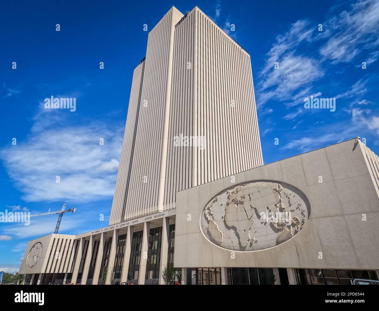 Office building church jesus hi-res stock photography and images - Alamy