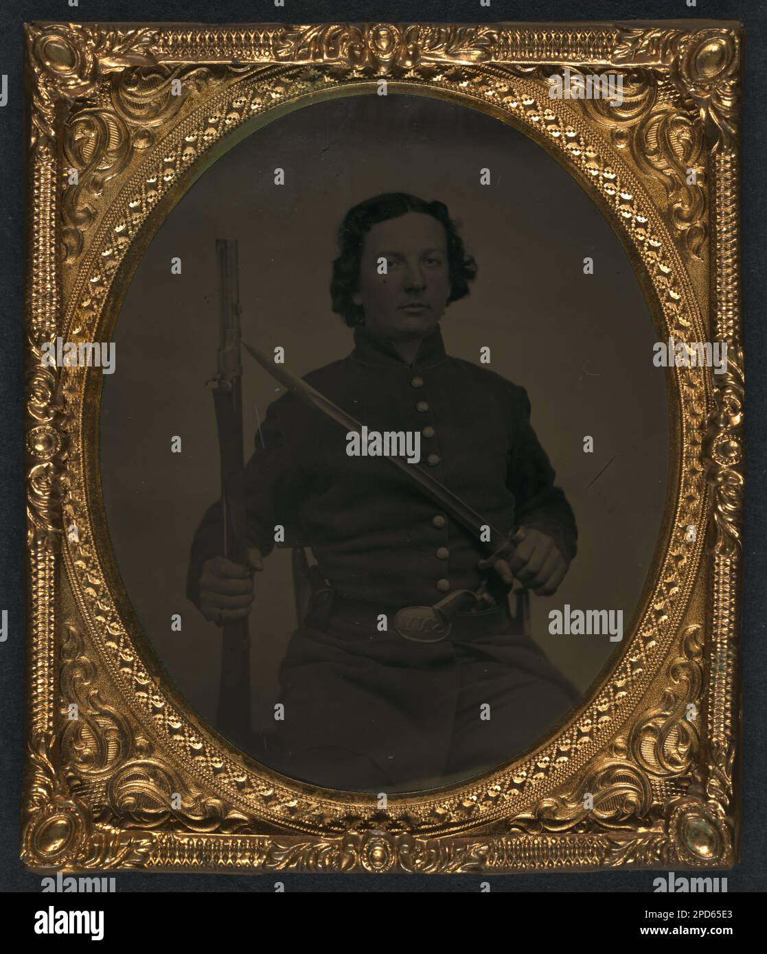 Unidentified soldier in Union frock coat and SNY (State of New York ...