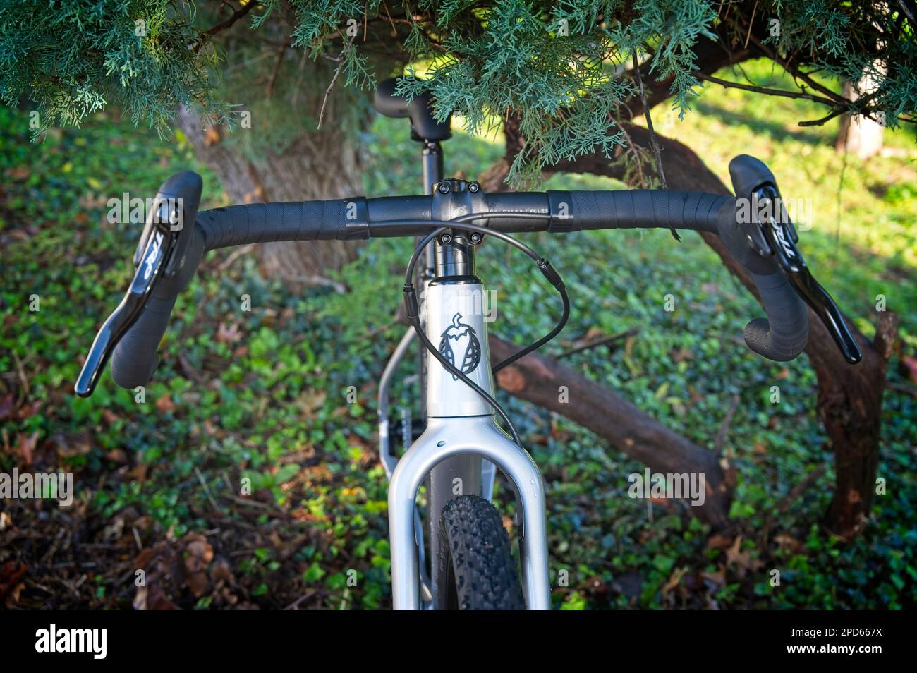 10-14-2022: Salsa Stormchaser single-speed is touted as a gravel bike ...