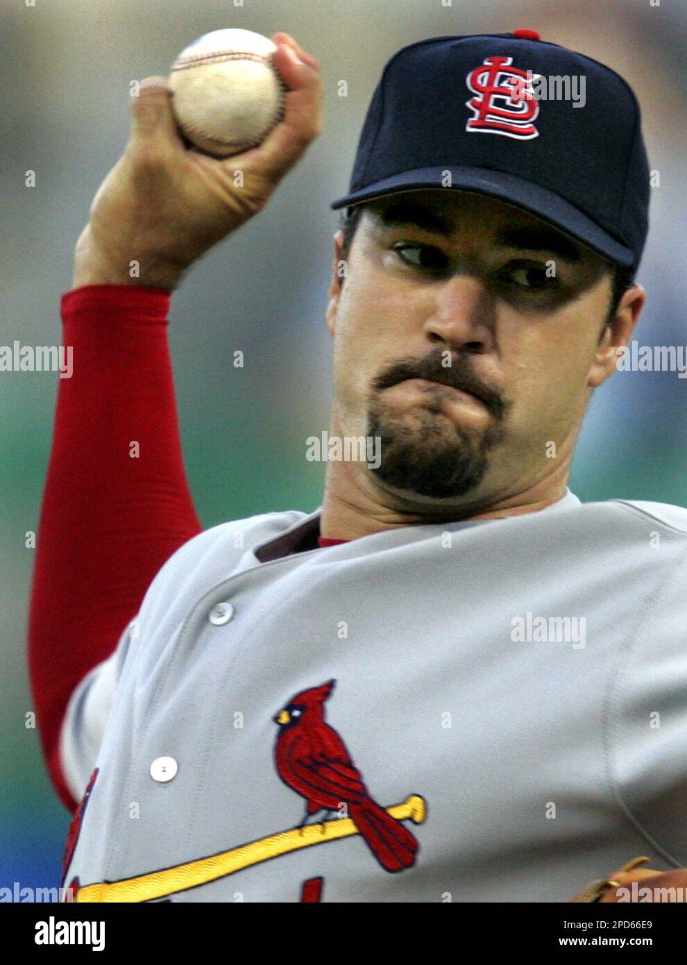 St. Louis Cardinals starting pitcher Jeff Suppan throws against the ...