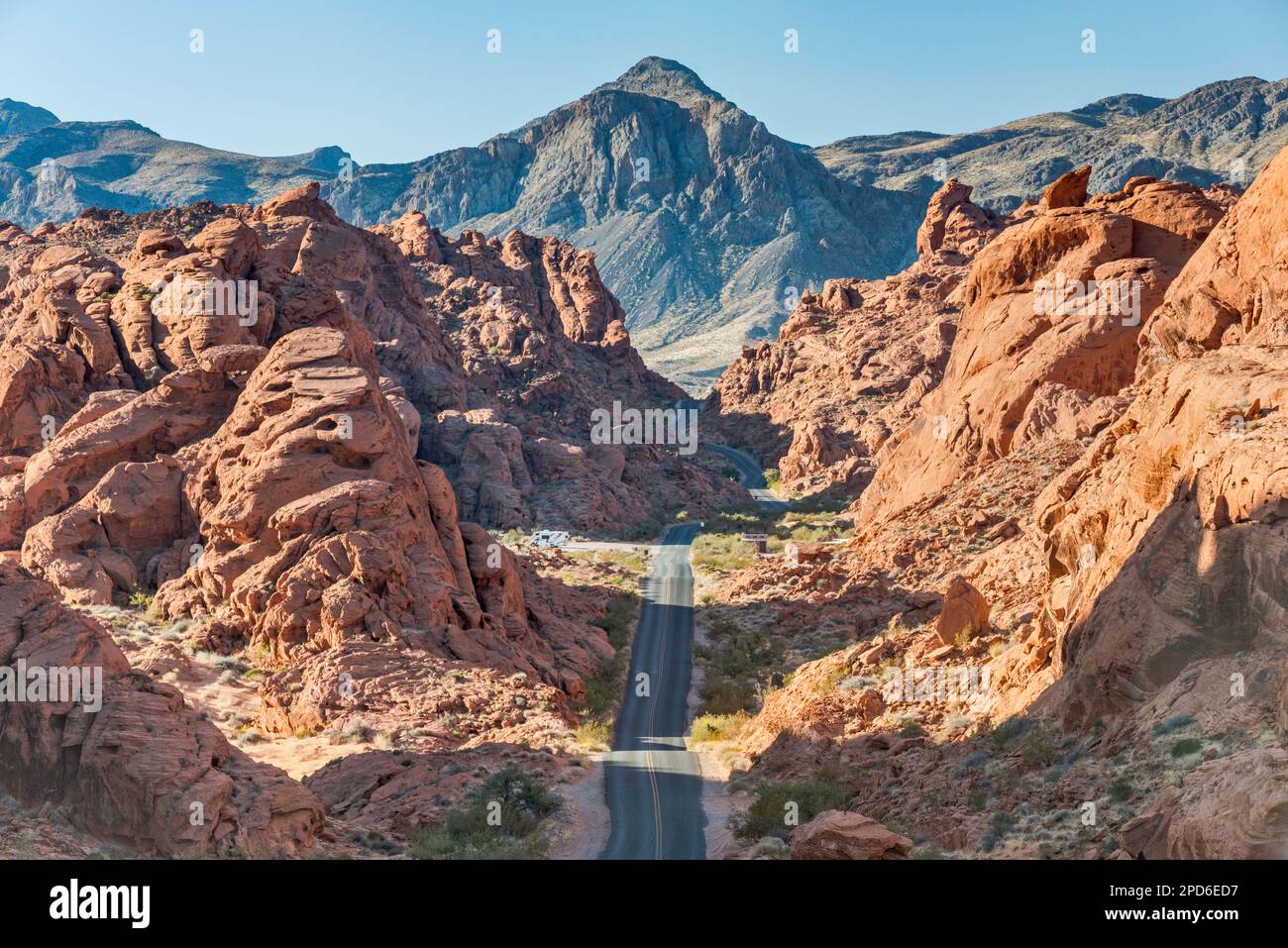 Red rock sandstone formations, Mouses Tank Road, Valley Of Fire State ...