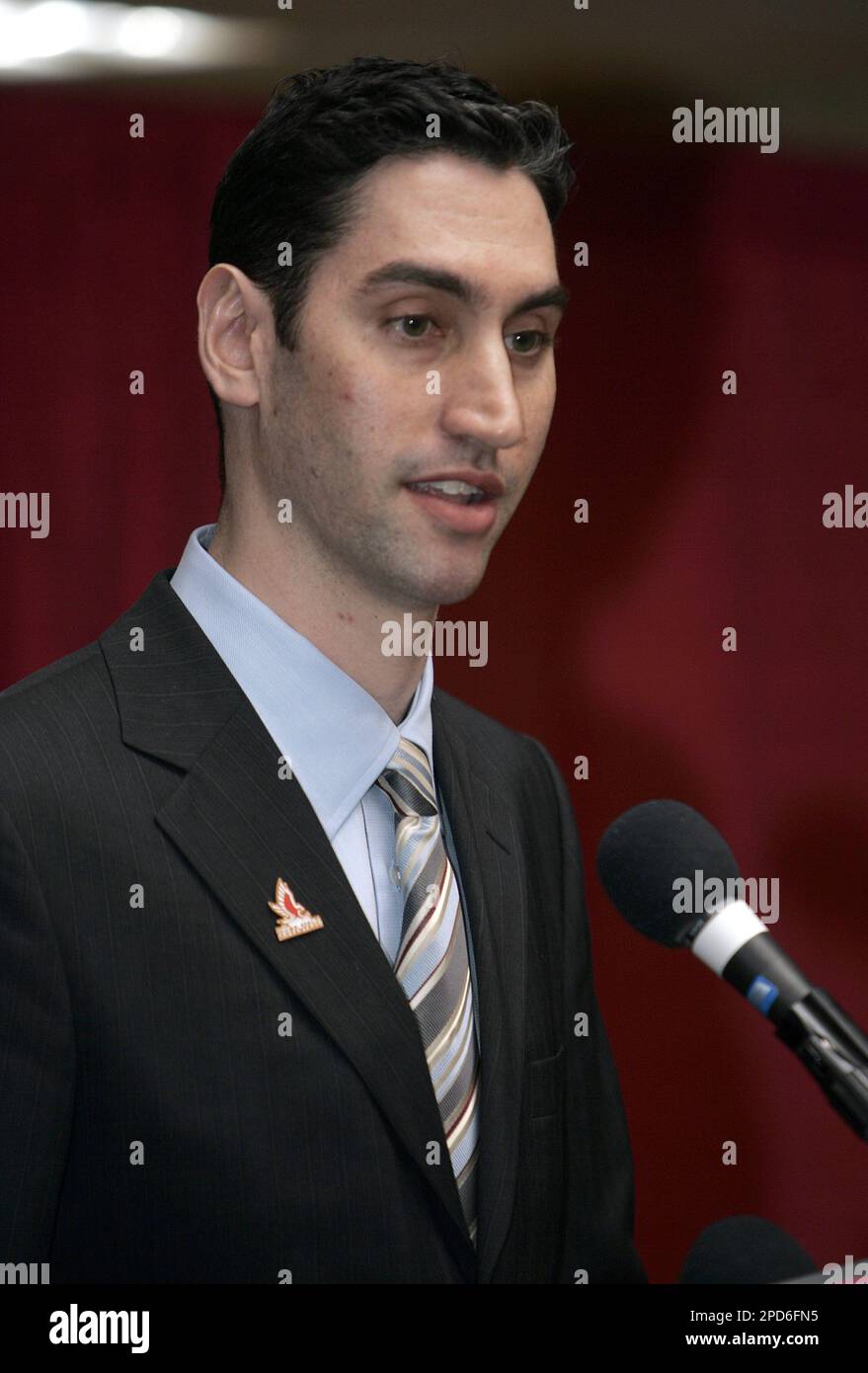 Newly-named Hartford men's basketball coach Dan Leibovitz outlines his ...