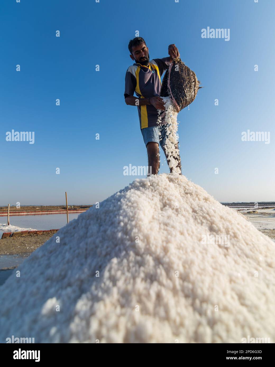 Sea water sea salt harvesting hi-res stock photography and images - Alamy