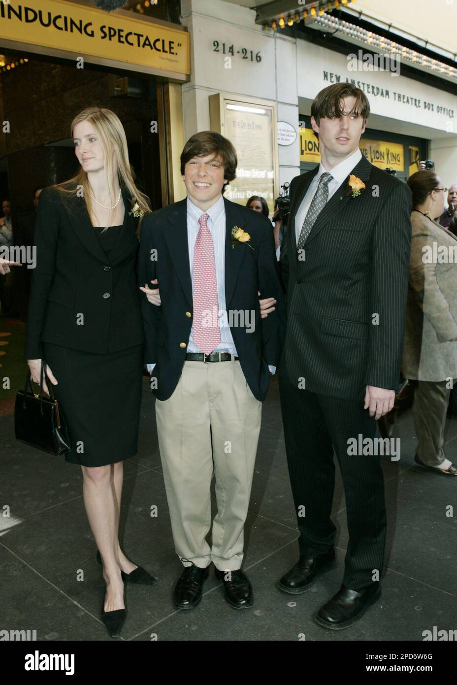 Christopher Reeve's children Alexandra, left, and Matthew, right, pose ...