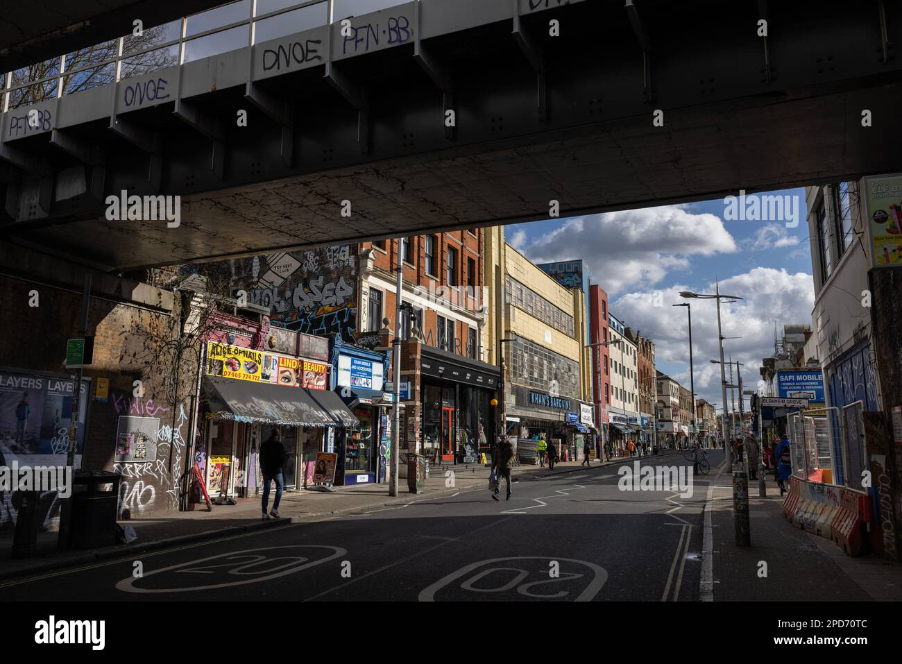 Se15 england hi-res stock photography and images - Alamy