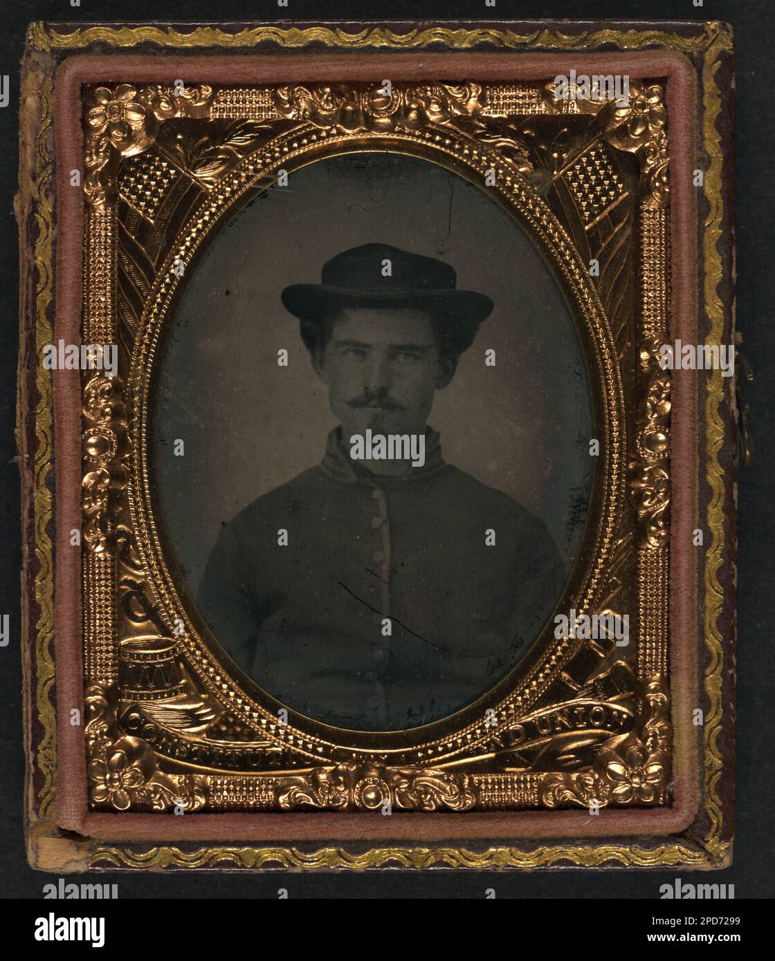 Civil war soldier clothing 1860s hi-res stock photography and images ...