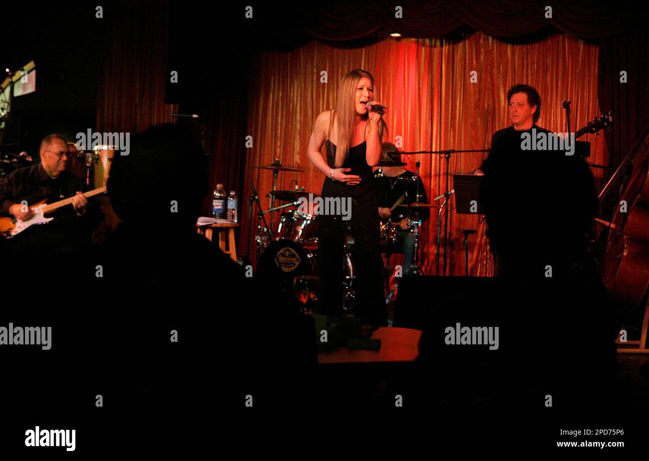 Blues singer Sarah Todora, center, performs at the Sahara hotel-casino ...