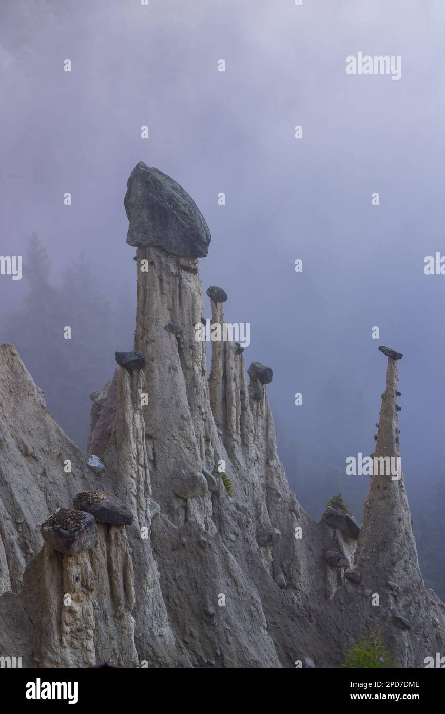 Earth pyramids of Platten (Erdpyramiden - Piramidi di Plata) near ...