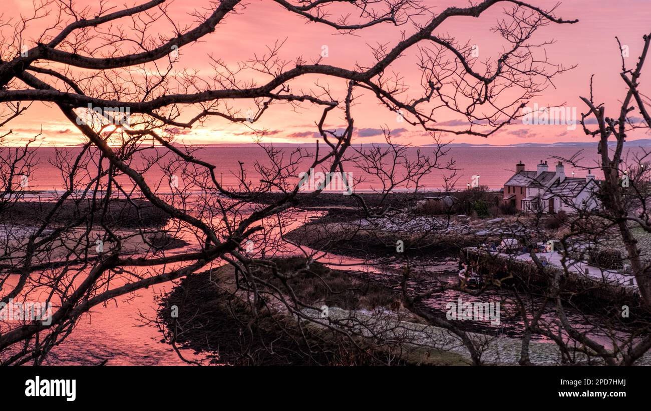 Dawn over the North Sea at Brora Stock Photo - Alamy